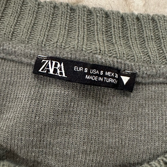 Zara | Sweaters | Zara Crew Neck Cropped Sweater | Poshmark